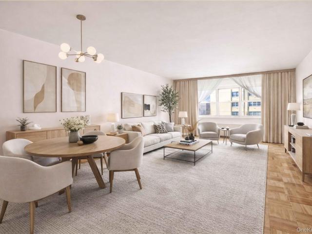 66 36 Yellowstone Boulevard, Unit A10 | Compass
