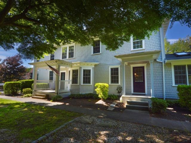 66 Tucker Ln, Unit 2, Dartmouth, MA 02747 | MLS #73507