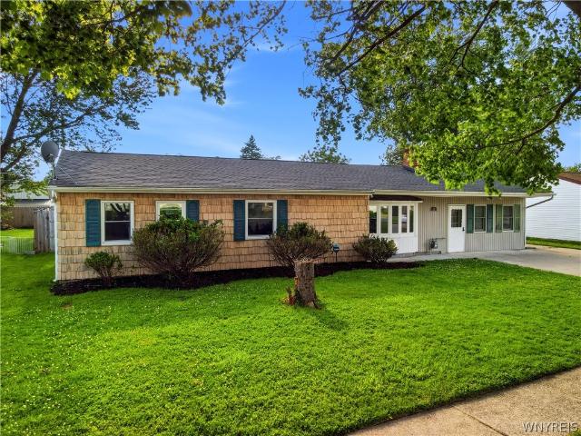 66 Alys Drive E