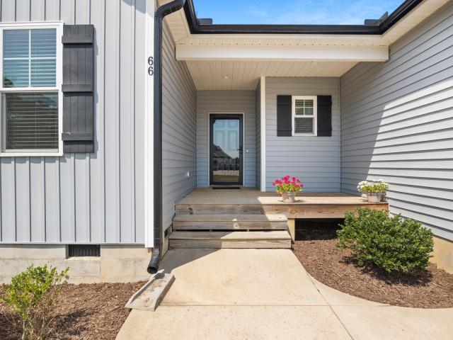 66 Amaryllis Court