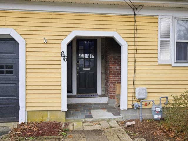 66 Arrowhead Dr