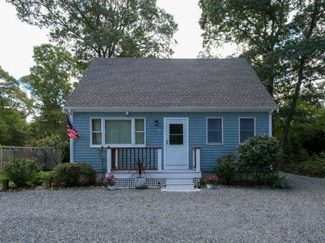 66 Barnes Rd, Oak Bluffs, MA 02557