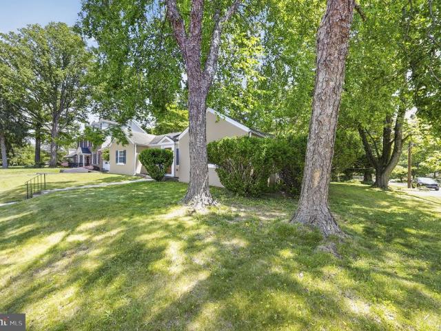 66 Birchwood Knoll