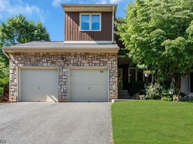 66 Bond St, Bridgewater Twp, NJ 08807
