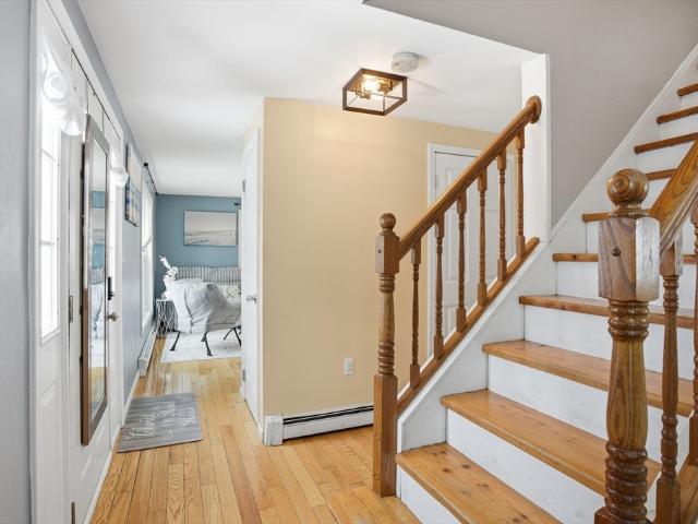 66 Buttonwood Ave, Sutton, MA 01590 | MLS #73481