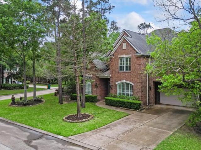 66 Chamomile Ct, The Woodlands, TX 77382