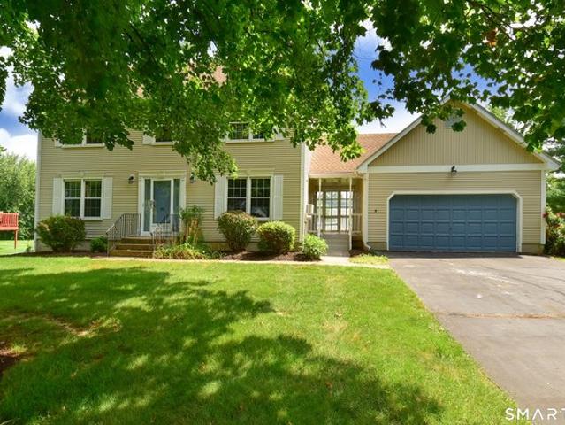 66 Country Club Dr, Windsor, CT 06095
