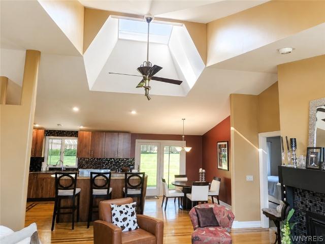 66 Cove Hollow