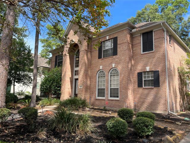 66 Driftoak Cir, The Woodlands, TX 77381 | MLS #12330 | Compass