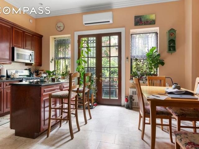 66 E 126th St, Manhattan, NY 10035