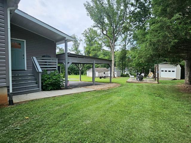 66 Edgewood Dr