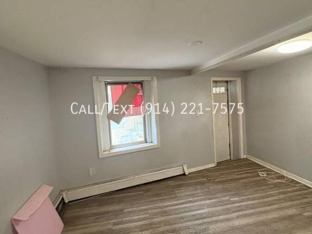 66 Fairmount Ave Yonkers, NY 10701 Call/Text 914 221 7575