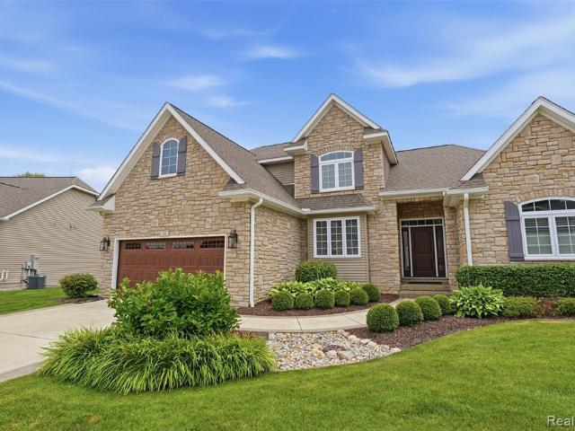 66 Fox Hollow Drive