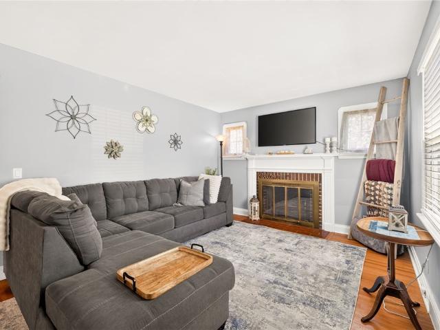66 Gilbert Dr
