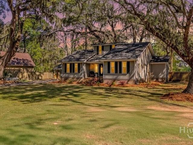 66 Harvey Dr, Richmond Hill, GA 31324