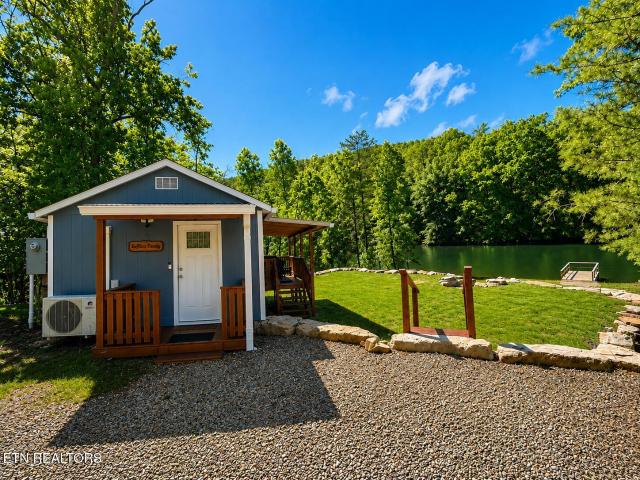 66 Hickory Hollow Rd
