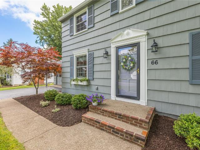 66 Hunters Lane