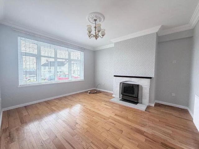 66 Iveagh Drive, Banbridge, BT32 3YE