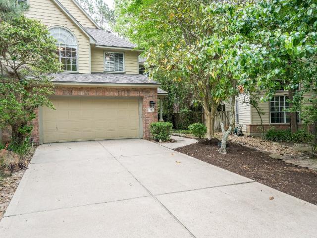 66 Lakeridge Court
