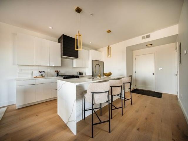 66 McGrath Hwy Unit 404, Quincy, MA 02169