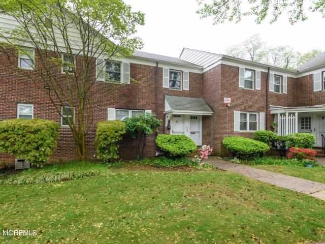 66 Manor Drive Unit 609