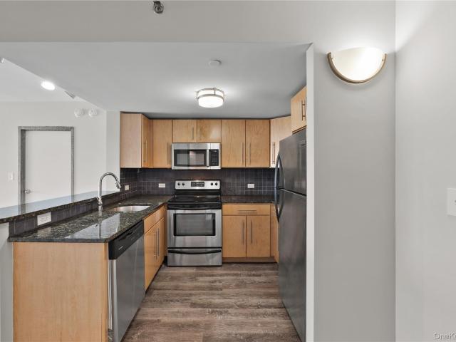 66 Main Street 515