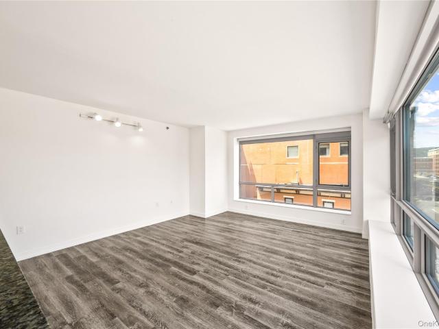 66 Main Street 307