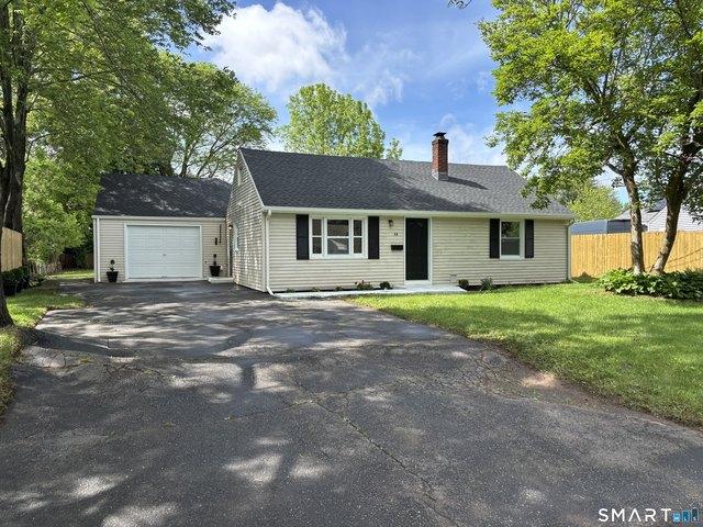 66 Middle Dr, East Hartford, CT 06118