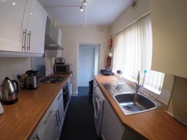 66 Milner Road, Stirchley, B29 7RQ, United Kingdom | 3 bed house for rent #166248382 | Rentberry