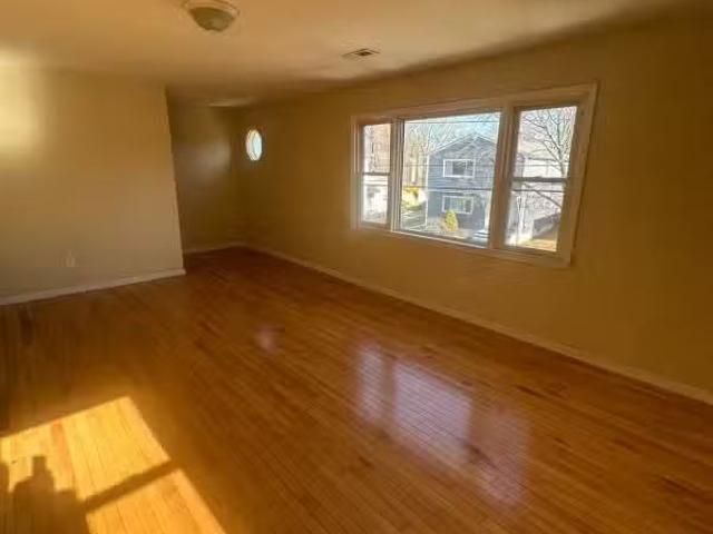 66 Monroe St #2, New Haven, CT 06513