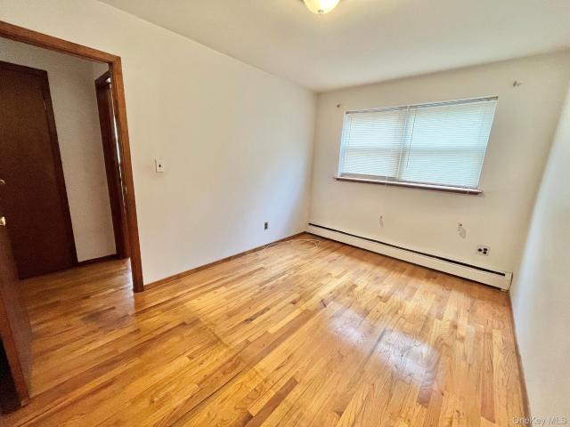 66 Oak Street 1F