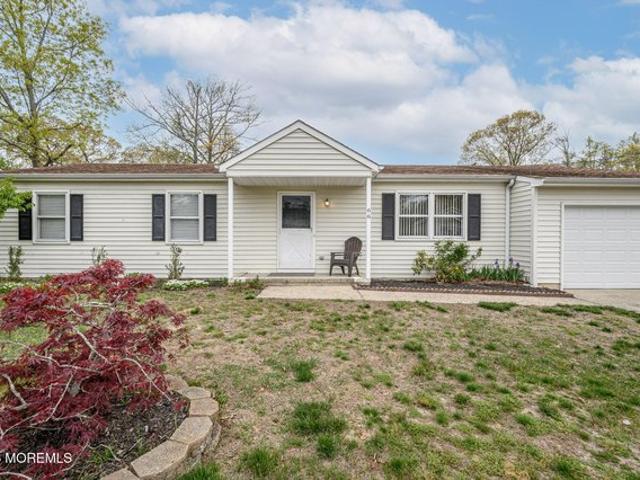 66 Pacific Ocean Dr, Brick, NJ 08723