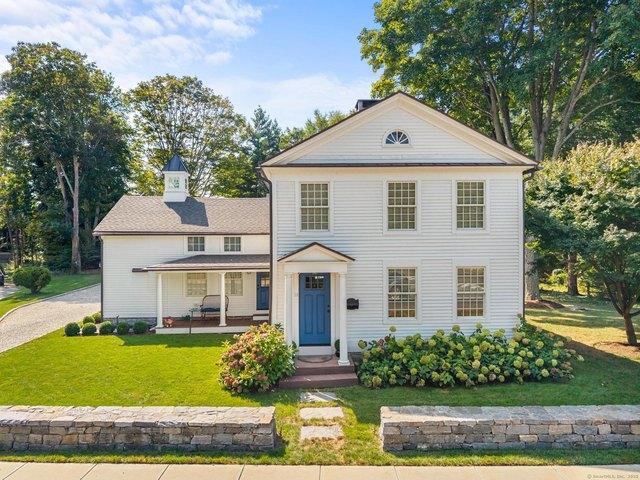 66 Pennywise Ln, Old Saybrook, CT 06475