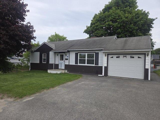 66 Poplar St, Millinocket, ME 04462