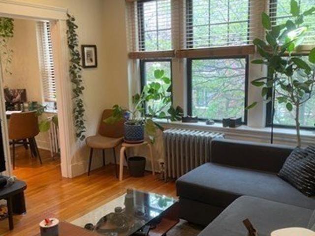 66 Queensberry St Apt 221, Boston, MA 02215