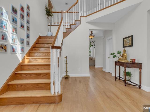 66 Ridge Avenue