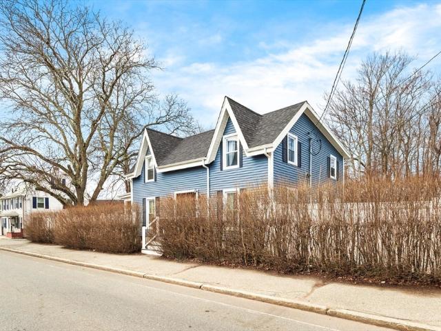 66 Salem St, Woburn, MA 01801 | MLS #73497 | Compass