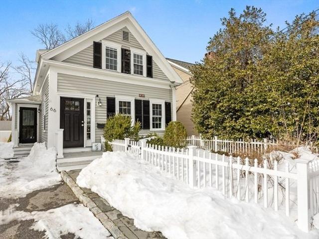 66 Summer St, Cohasset, MA 02025