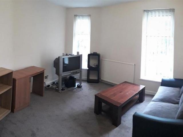 66a Dickenson Road, Manchester M14 3 bed house to rent £1,690 pcm £390 pw