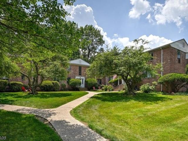 66C Troy Dr Apt C, Springfield, NJ 07081