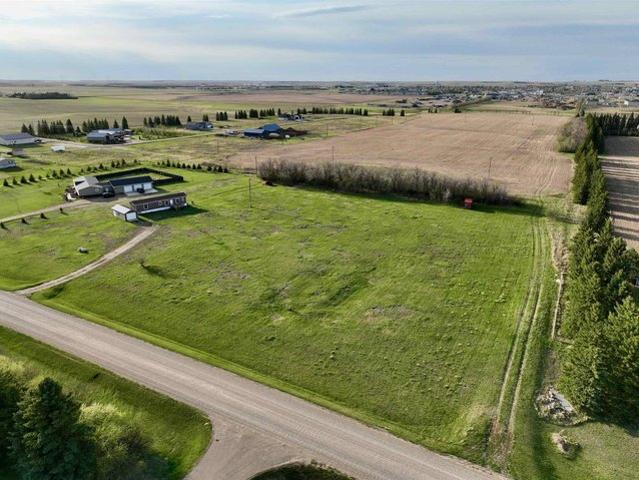 66th St, Tioga, ND 58852