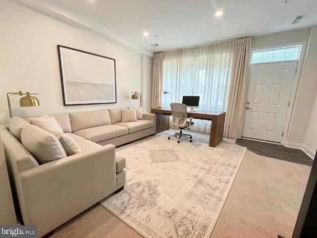 6704 Ballenger Run Boulevard