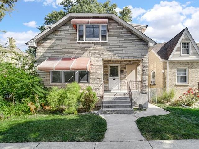 6704 W Albion Ave, Niles, IL 60714