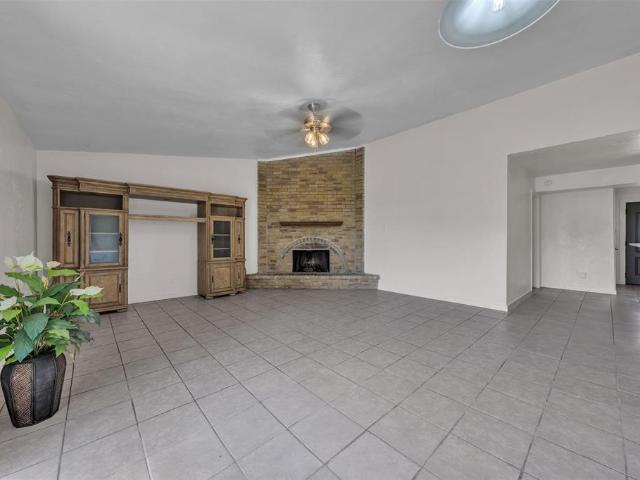6705 Greenfield Drive