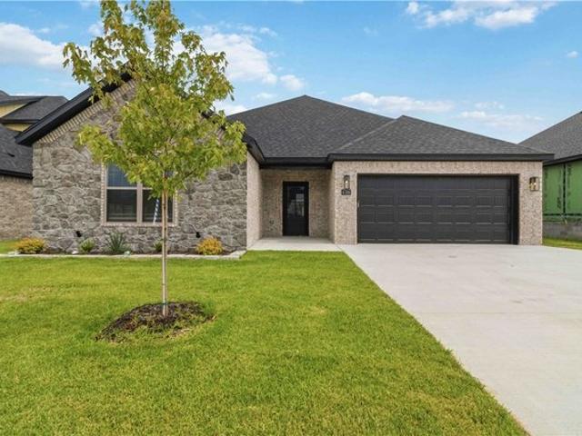 6706 High Meadow Blvd, Bentonville, AR 72713