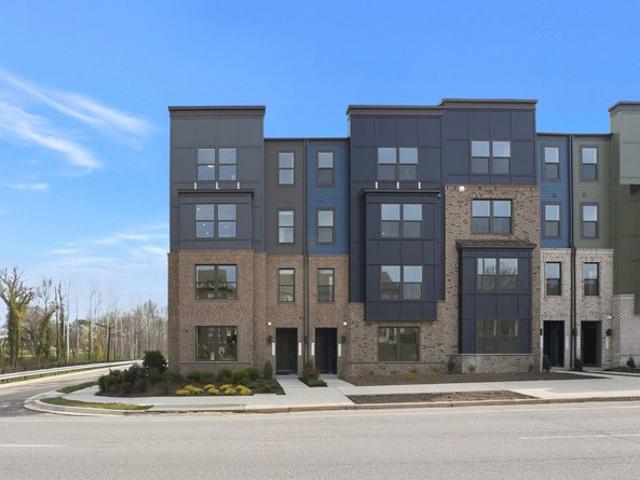 6706 Penrose Ln, Hyattsville, MD 20782