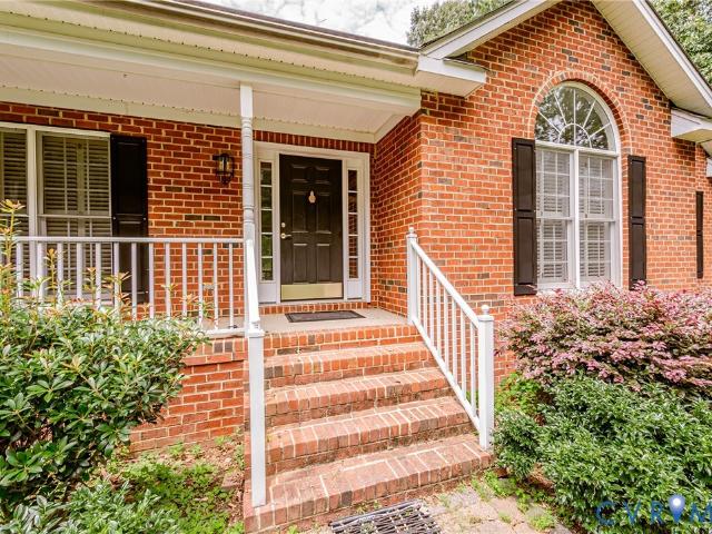 6706 Thicket Place