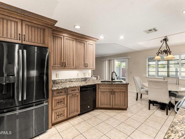 6706 W Ruth Ave, Peoria, AZ 85345