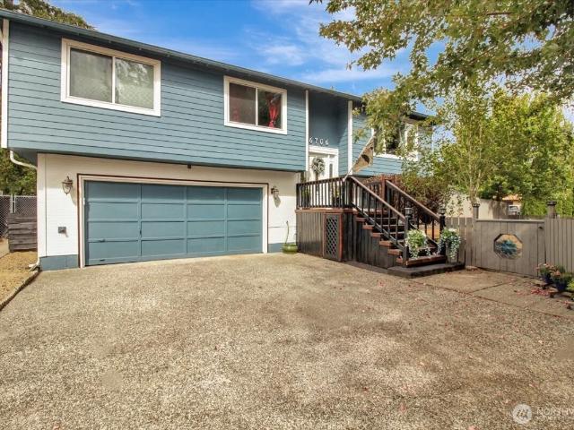 6706 22nd Drive NE