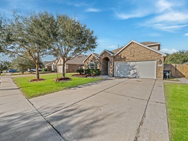 6707 Ashland Terrace Ln, Richmond, TX 77469 | MLS #51731 | Compass